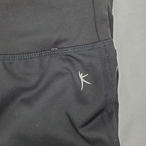 Danskin Now | Pants & Jumpsuits | Danskin Now Fitted Capri Legging ...